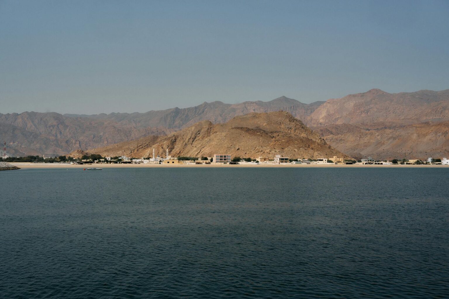 Somali Pirates Hijack Oil Tanker: Rising Threat in Gulf of Aden