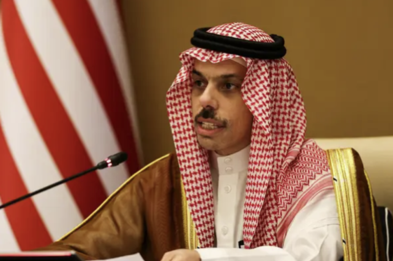 Saudi Foreign Minister Strongly Praises Pakistan Mediation