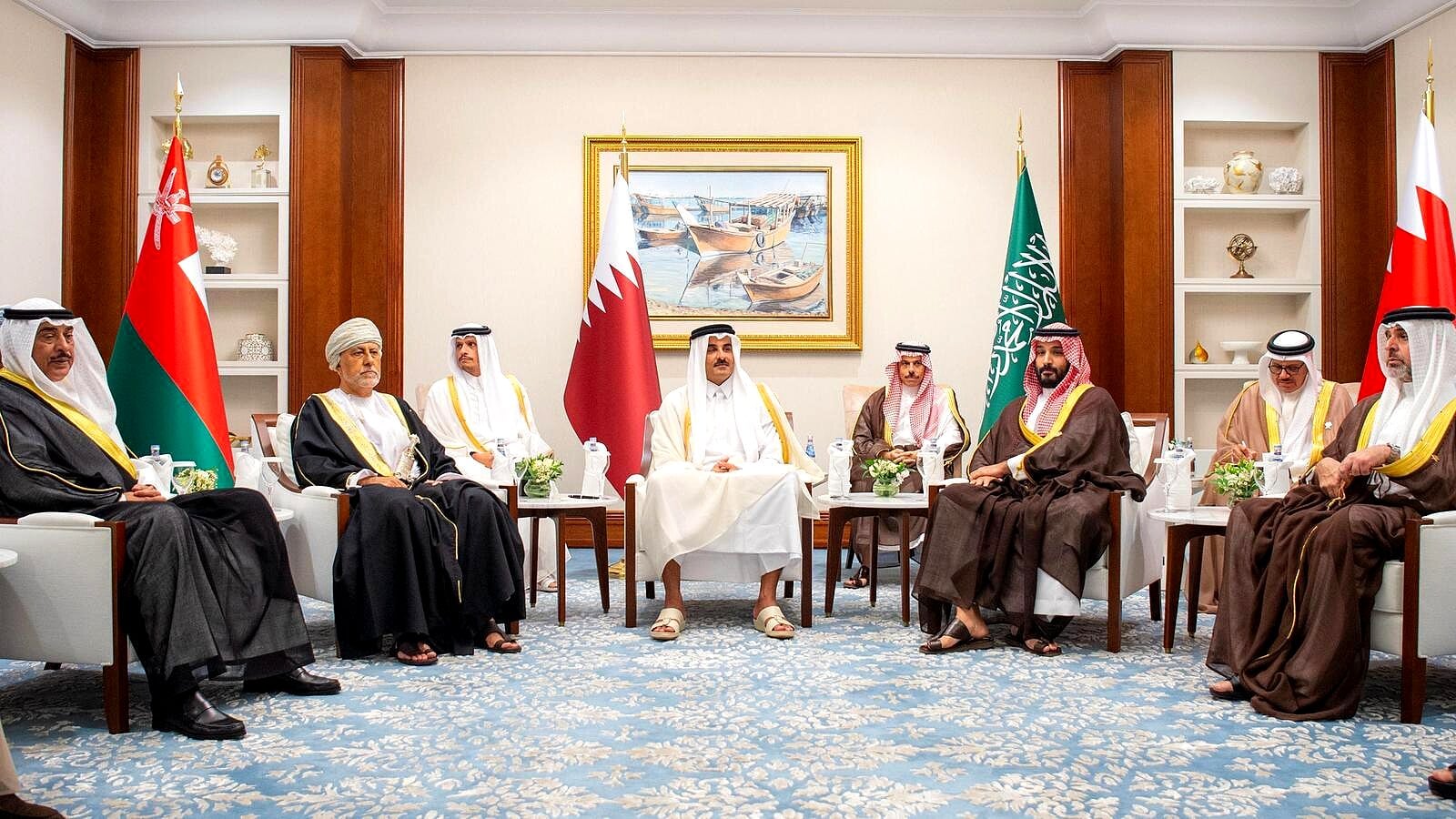 Qatari PM Reveals Talks for Regional Security Pact with Iran